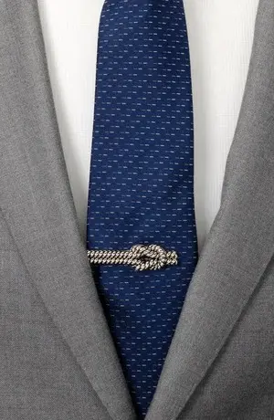 CUFFLINKS, INC. Cufflinks
