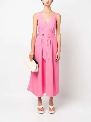 Closed Sleeveless V-neck Belted Dress
