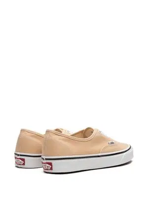 VANS Authentic Low-top Sneakers - Orange