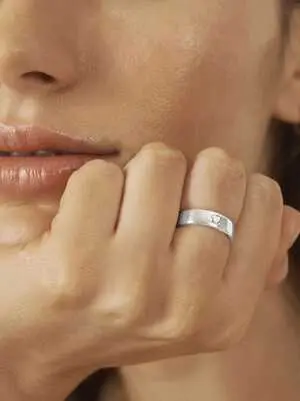 Monica Vinader Diamond Essential Flat-band Ring - Silver