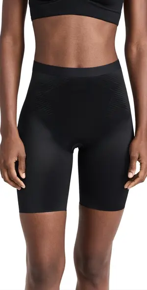 Spanx Shape Invisible Mid-thigh Short - Very Black