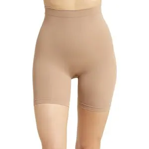 SKIMS Seamless Sculpt Mid Thigh Shorts - Sienna
