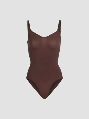SKIMS Seamless Sculpt Brief Bodysuit - Cocoa