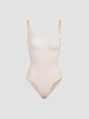 SKIMS Seamless Sculpt Brief Bodysuit - Sand