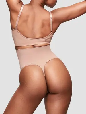 SKIMS Seamless Sculpt Bralette - Sienna