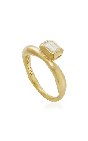 WHITE/SPACE Float 14k Yellow Gold Diamond Ring