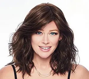 HAIRDO Courtside Waves Styled Wig
