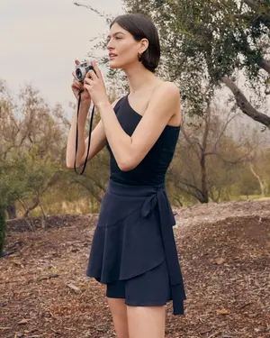 Cuyana Linen Wrap Mini Skirt - Navy | Editorialist