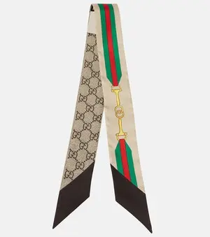 Gucci Gg Printed Silk Scarf - Multicoloured