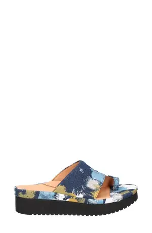 L'AMOUR DES PIEDS Ahlina Toe Loop Wedge Sandal