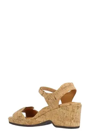 L'AMOUR DES PIEDS Marora Wedge Sandal - Natural/ Gold