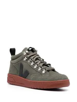 VEJA Roraima Suede Sneakers