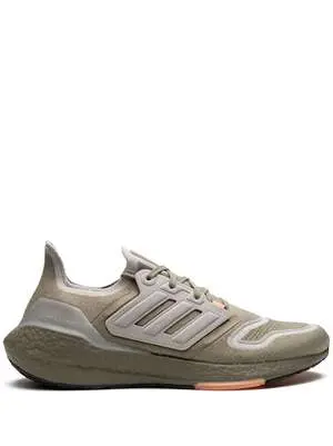 Adidas Ultraboost 22 Sneakers