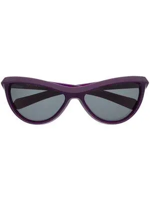 Off-White Atlanta Cat-eye Sunglasses - Purple