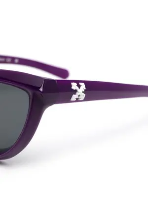 Off-White Atlanta Cat-eye Sunglasses - Purple