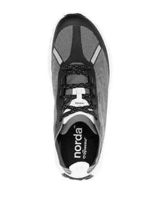 NORDA 001 Low-top Sneakers - Black