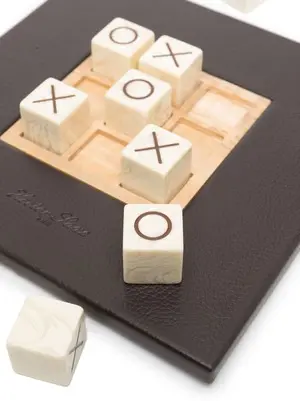 HECTOR SAXE Tic-tac-toe Leather Game