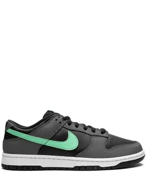 Nike Dunk Low Retro Sneakers