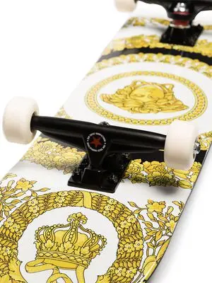 Versace Crete De Fleur Skateboard