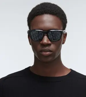 Dior Square Frame Sunglasses - Black