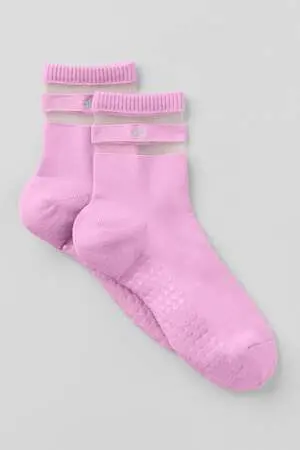 Alo Yoga Pulse Grip Socks - Candy Heart Pink