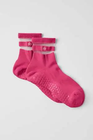 Alo Yoga Pulse Grip Socks Pink Summer Crush