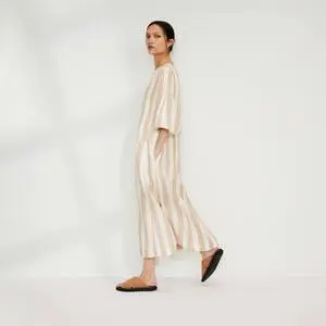 Everlane Linen A-Line Midi Dress - Bone White/Caramel | Editorialist