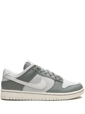 Nike Dunk Low Retro Prm Sneakers - White