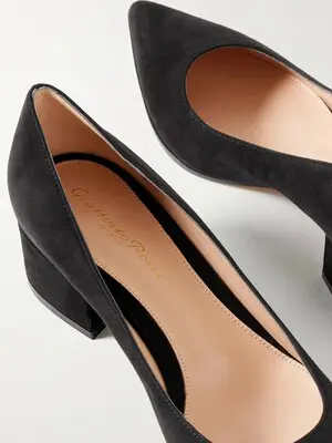 GIANVITO ROSSI Piper 45 Suede Pumps - Black
