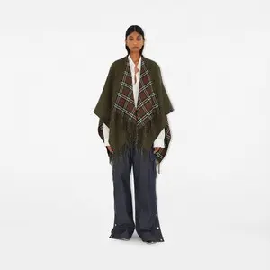Burberry Reversible Check Wool Cape - Loch