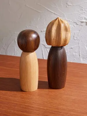 L'Objet Picanto Natural And Smoked Oak Salt And Pepper Grinders - Brown