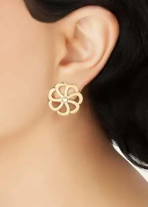 L. KLEIN 18k Yellow Flora Diamond Stud Earrings