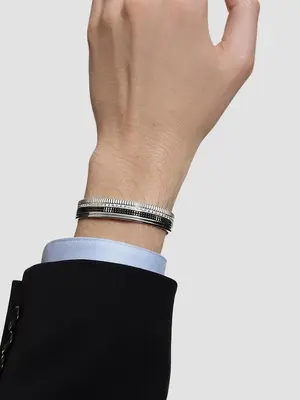 Boucheron Quatre Classique 18k & 1.53 Tcw Diamond Bangle Bracelet - White Gold