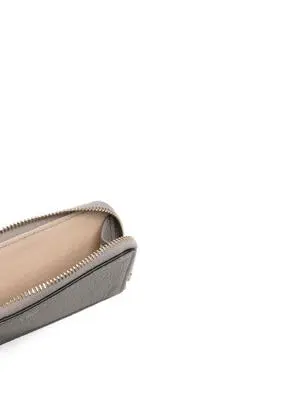 Chloé Logo-charm Wallet