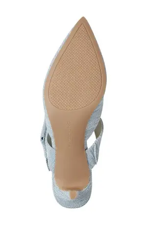 Bandolino Millie Kitten Heel Pump - Light Blue