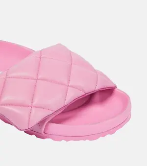 BIRKENSTOCK Sylt Quilted Leather Slides
