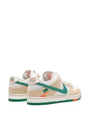 Nike X Jarritos Sb Dunk Low Sneakers - Neutrals