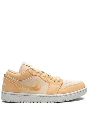 JORDAN Air 1 Low Se Sneakers