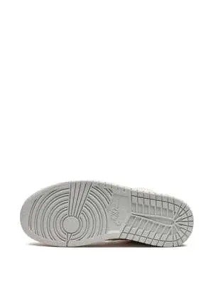 JORDAN Air 1 Low Se Sneakers
