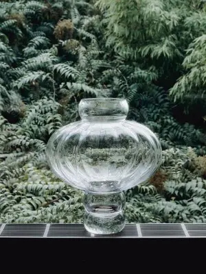 LOUISE ROE Balloon 02 Glass Vase