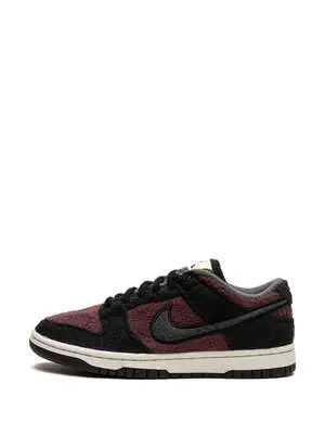 Nike Dunk Low Fleece Sneakers - Black