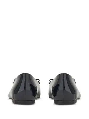 FERRAGAMO Vara Bow Ballerina Shoes - Black
