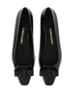 FERRAGAMO Vara Bow Ballerina Shoes - Black