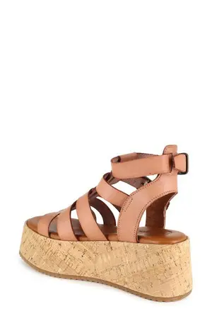 CANDIE'S Moramy Platform Sandals - Camel