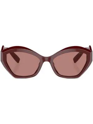 Giorgio Armani Logo-plaque Tinted Sunglasses - Red