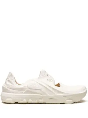 Nike Ispa Universal Natural Sneakers