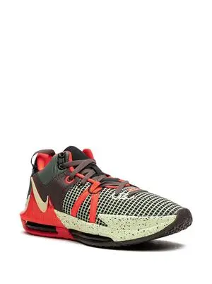 Nike Lebron Witness Vii Sneakers