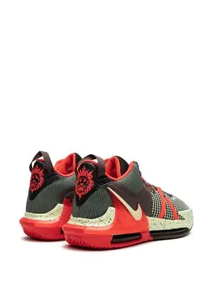Nike Lebron Witness Vii Sneakers