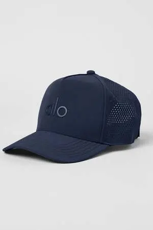 Alo Yoga Performance District Trucker Cap - Navy