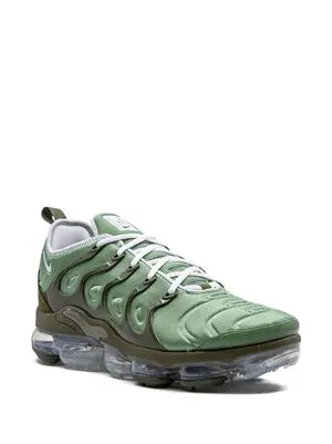 Nike Air Vapormax Plus Sneakers